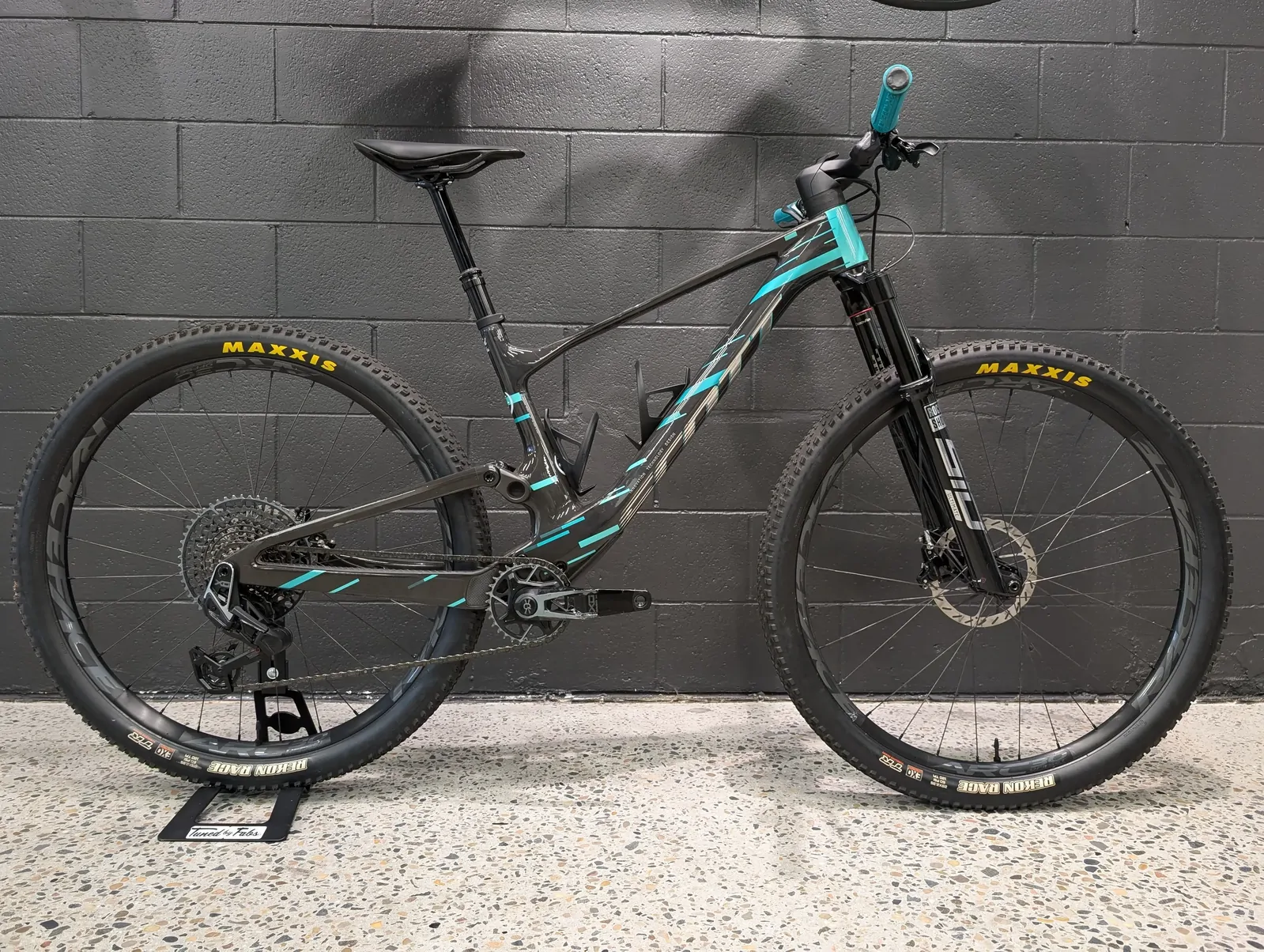 Scott Spark RC Supersonic HMX Custom Build - Ex-Demo | The Odd Spoke